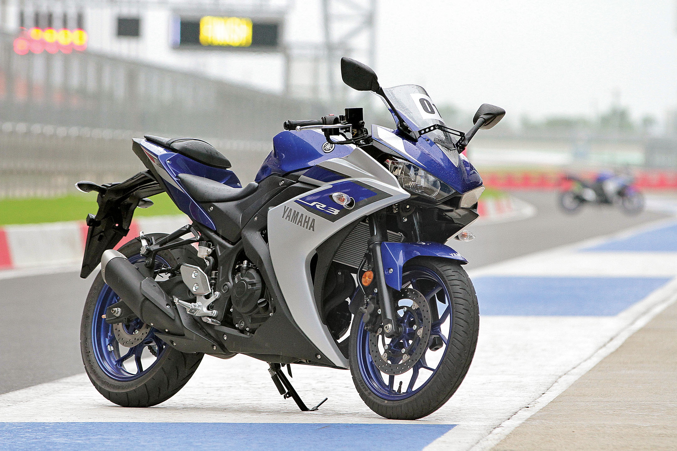 Boom time for midsize motorcycles in India | Autocar Professional